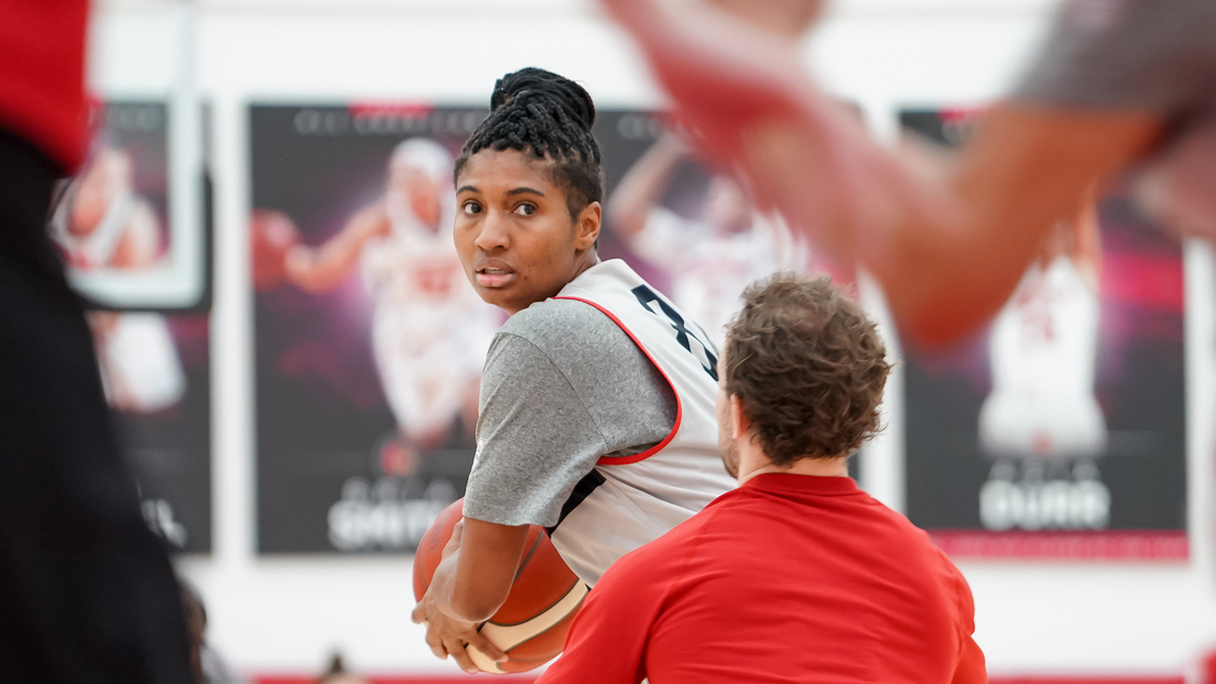 Angel McCoughtry Happy to Be Back, Especially on Her Former Home Court ...